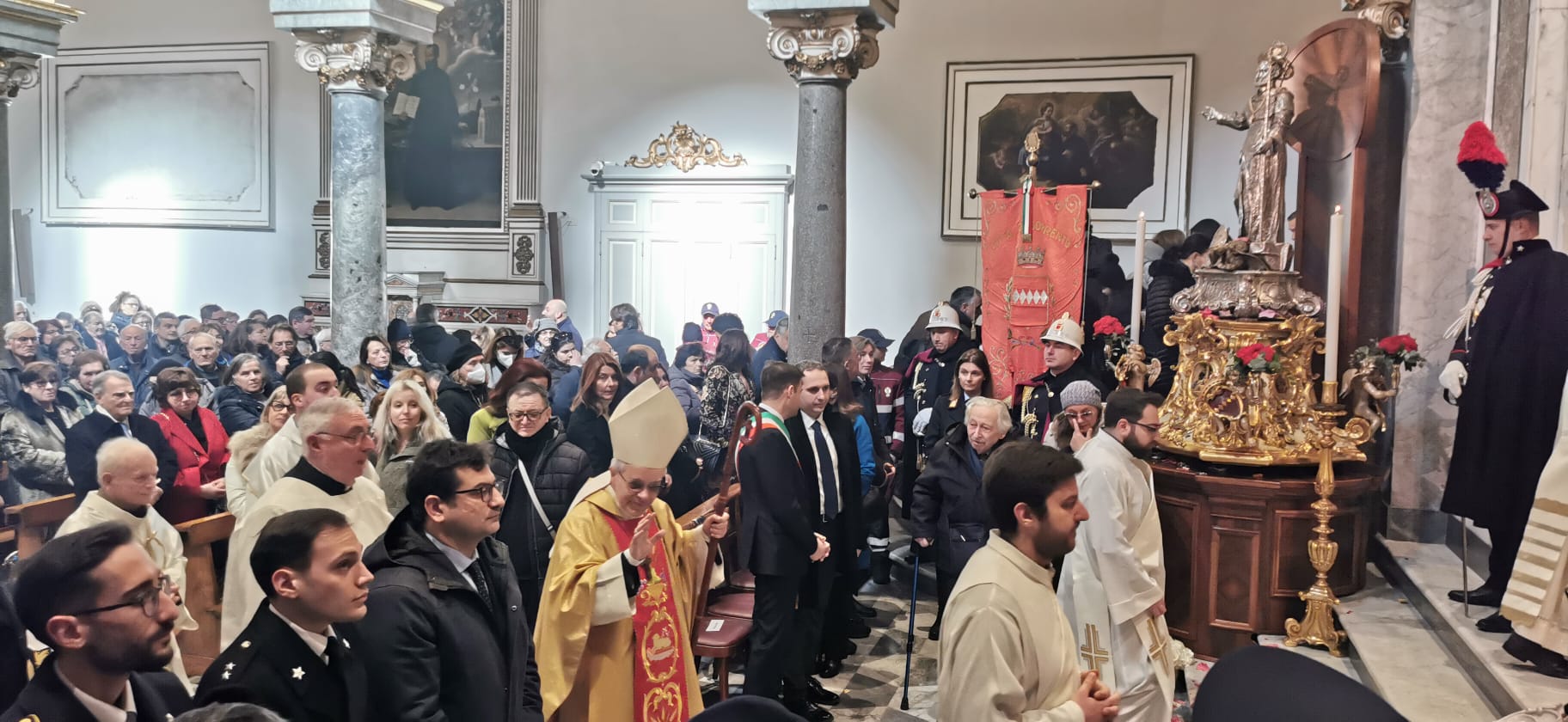 Sant’Antonino benedice il suo popolo, ritorna la processione religiosa ...