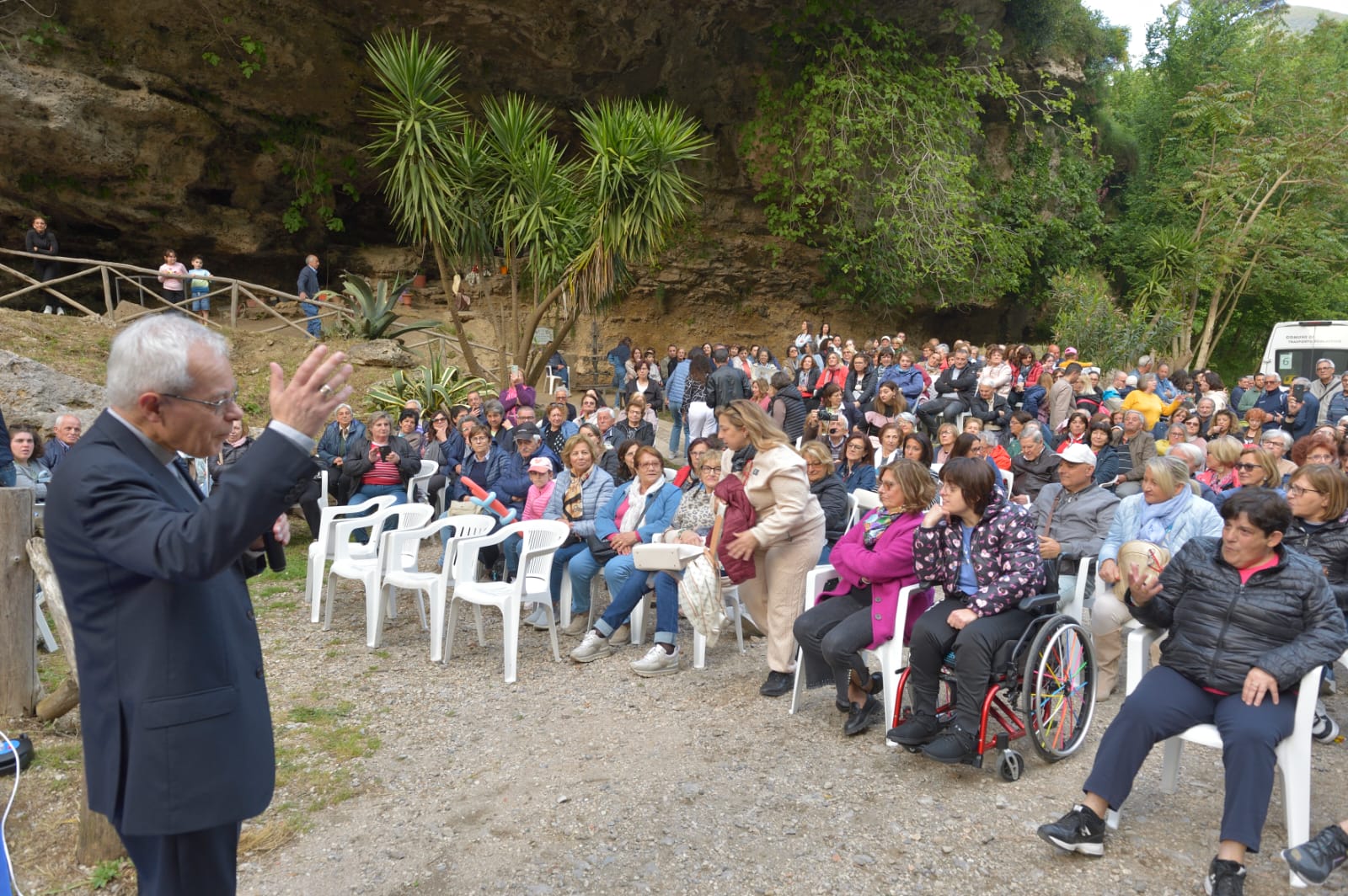 Don Paolo Anastasio: "Il Family UP è un dolce pretesto per stare ...